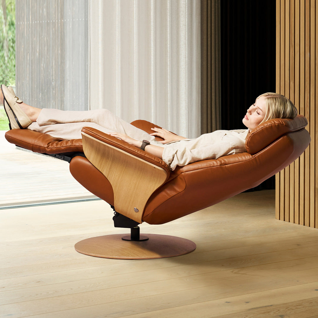 Stressless® Adam Power Recliner with Tilt Function – Morris Furniture ...